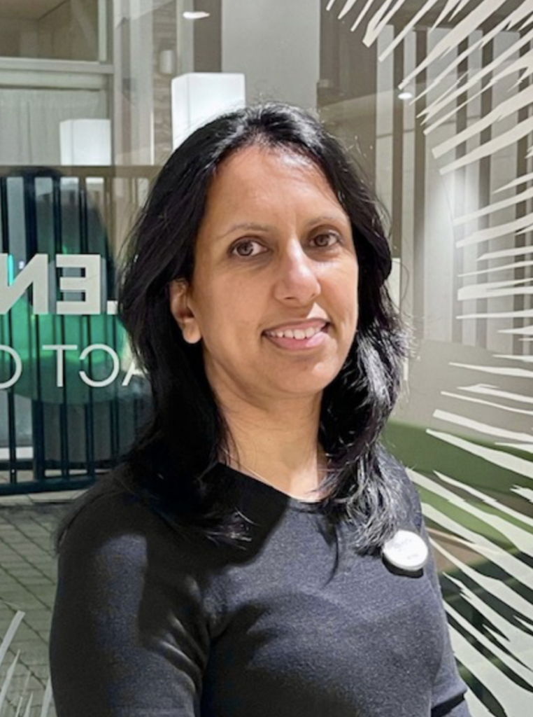 Our Consultant Ophthalmologists - Solasta